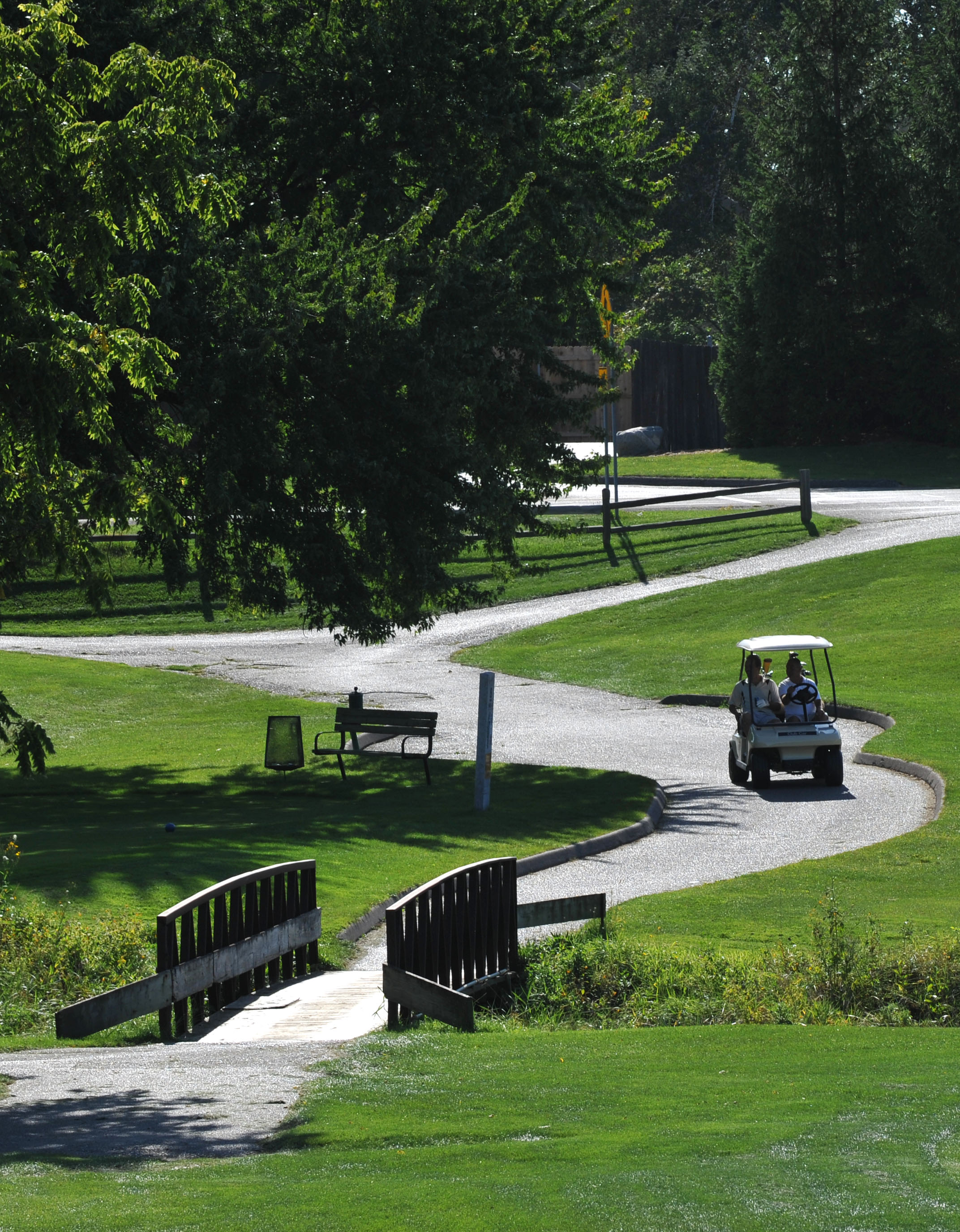 Gallery & Virtual Tours - Fairway Club Apartments